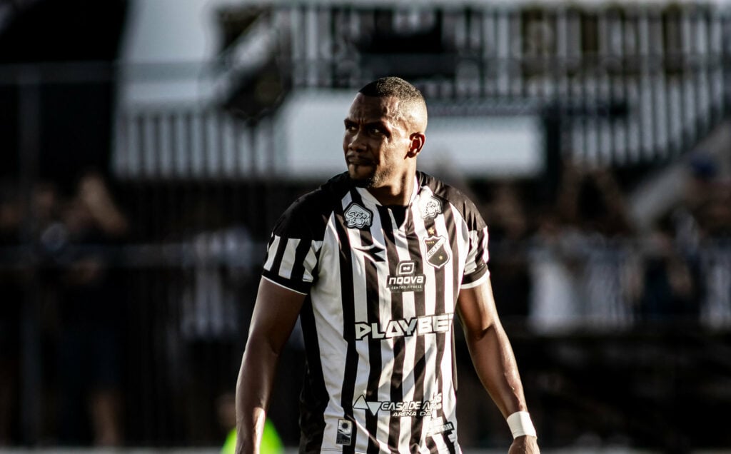 ABC tem Igor Bahia e mais três pendurados na última rodada da Série D ...